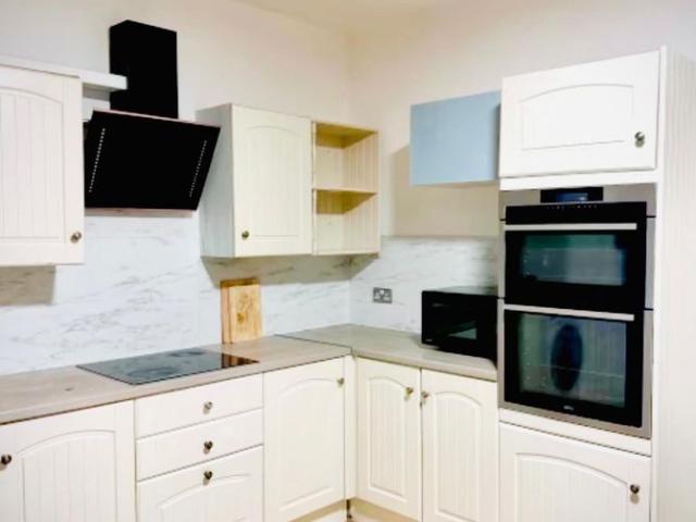 Green Street, Forest Gate E7, 2 bed flat to rent, £2,000 pcm | PrimeLocation
