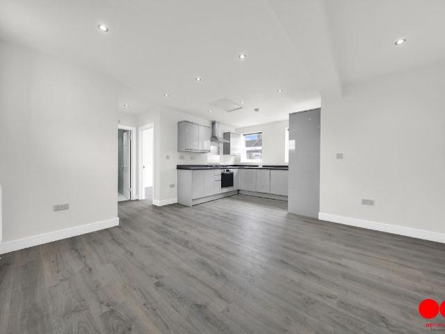 Green Street, Forest Gate, London E7, 1 bed flat to rent, £1,500 pcm | PrimeLocation
