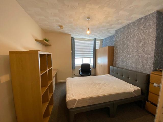 Green Street HP11, 4 bed shared accommodation to rent, £550 pcm | PrimeLocation