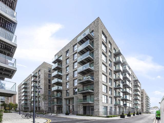 Green Street, London E13, 2 bed flat to rent, £2,350 pcm | PrimeLocation