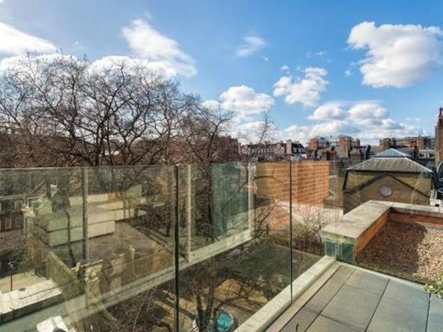 Green Street, Mayfair, W1K 3 bed apartment to rent £17,333 pcm £4,000 pw