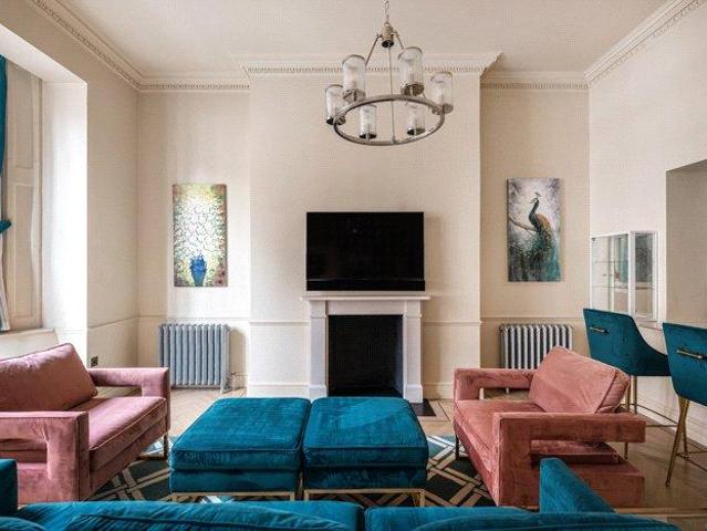 Green Street, Mayfair W1K 2 bed apartment to rent £8,883 pcm £2,050 pw