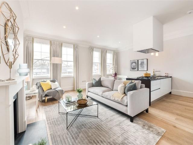 Green Street, Mayfair, London W1K, 2 bed flat to rent, £6,000 pcm | PrimeLocation