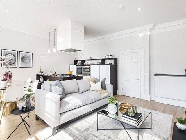 Green Street, Mayfair, London W1K, 2 bed flat to rent, £6,000 pcm | PrimeLocation