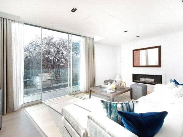 Green Street, Mayfair, London, W1K 3 bed apartment to rent £17,333 pcm £4,000 pw