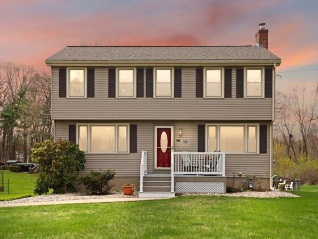 Greenmeadow Dr, Tewksbury, Home For Sale