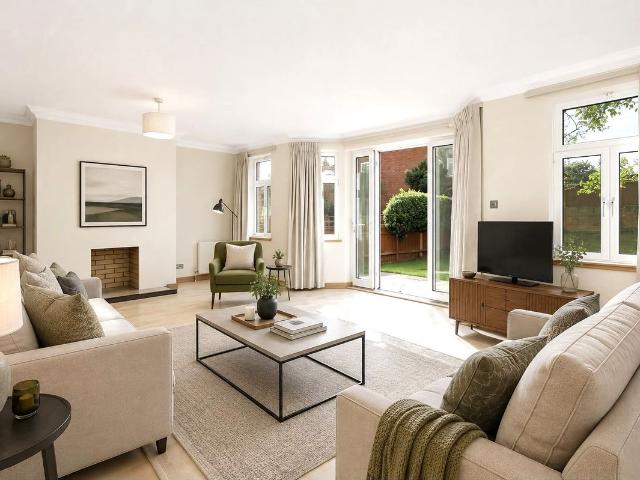 Greenaway Gardens, Hampstead, London NW3, 4 bed flat to rent, £6,500 pcm | PrimeLocation