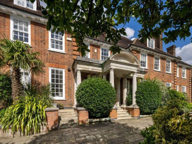 Greenaway Gardens NW3, 3 bed flat to rent, £13,000 pcm | PrimeLocation
