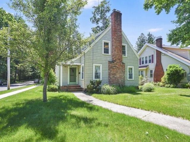 Greenacre Ave, Longmeadow, Home For Sale