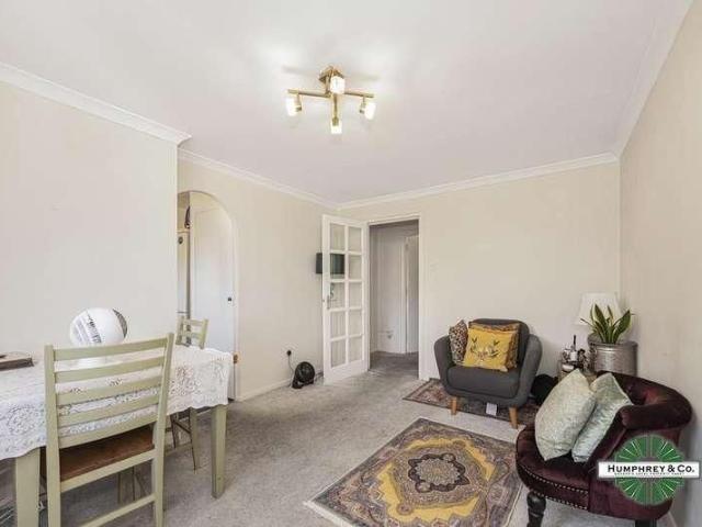 Greenacre Gardens, London, E17