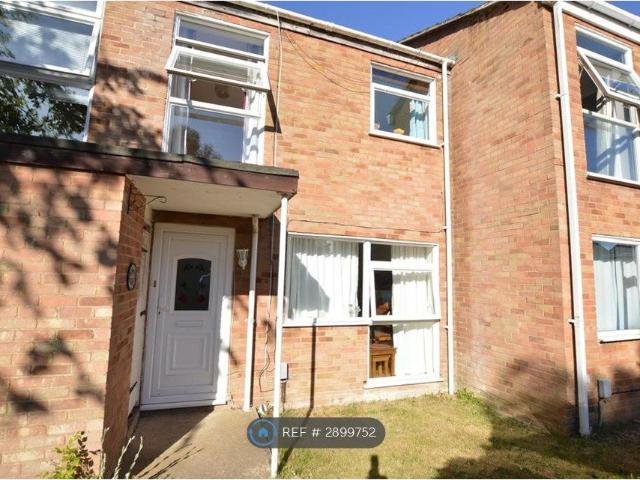 Greenacre, Knaphill, Woking GU21, 3 bed terraced house to rent, £2,050 pcm | PrimeLocation