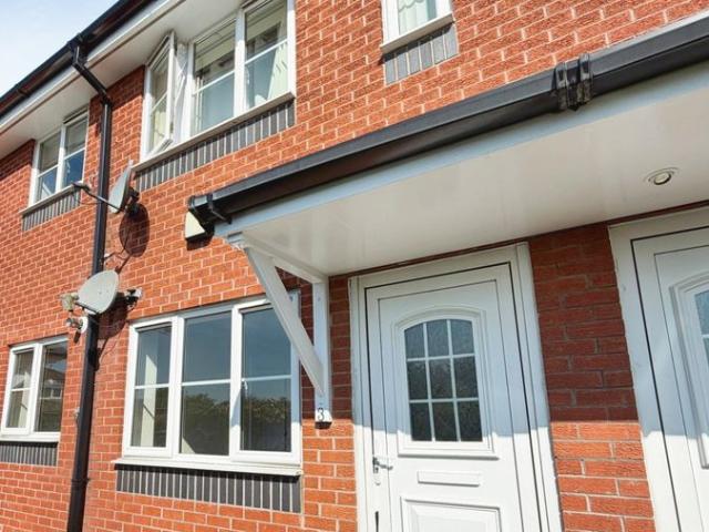 Greenall Street, Ashton In Makerfield WN4, 2 bed flat to rent, £800 pcm | PrimeLocation
