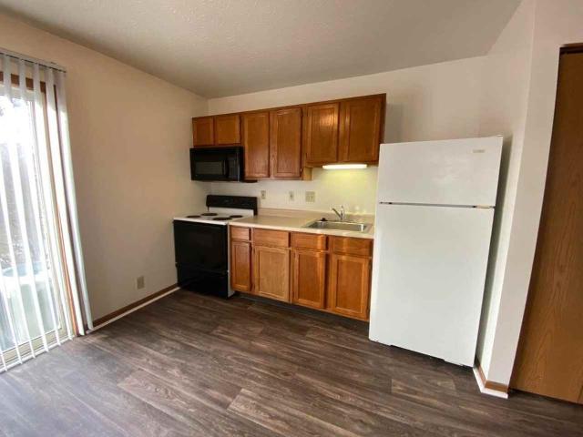 Greenbush Apartments 1 Bedroom Apartment for Rent at 2025 Greenbush St, Lafayette, IN 47904 Hanna
