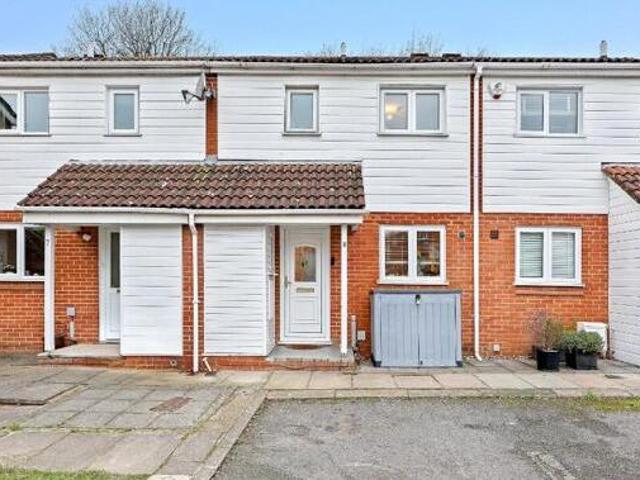 Greenbank Close, London, 2 Bedroom Terraced