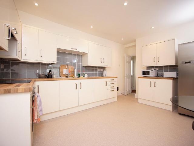 Greenbank Avenue, Plymouth PL4, 5 bed property to rent, £589 pcm | PrimeLocation