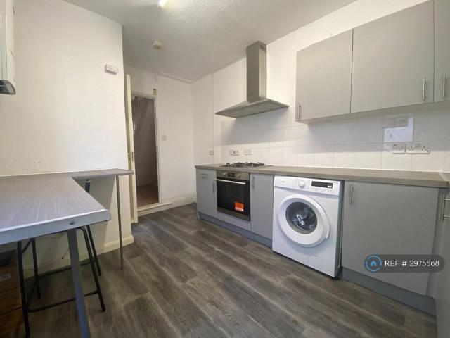 Greenbank Road, Greenbank, Bristol, BS5 4 bed terraced house to rent £1,850 pcm £427 pw
