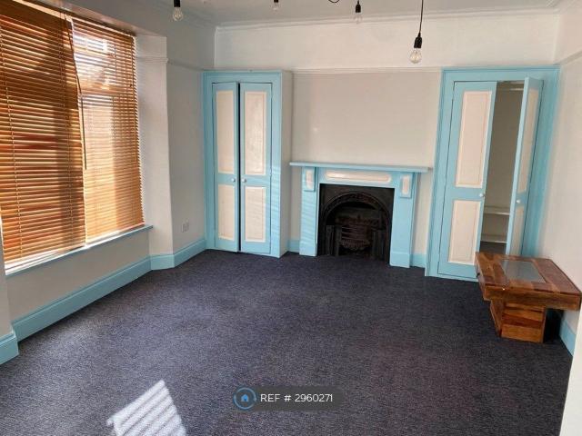 Greenbank Terrace, Greenbank, Plymouth PL4, 4 bed terraced house to rent, £1,500 pcm | PrimeLocation