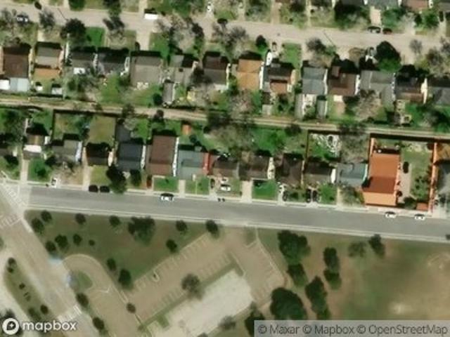 Greenbriar Ave