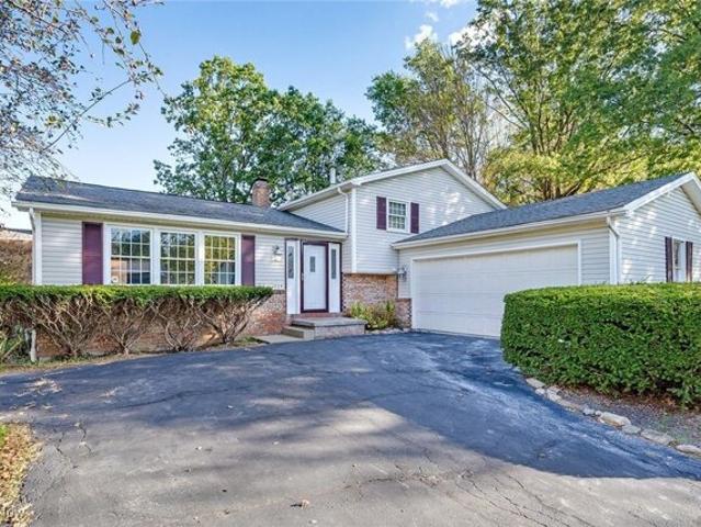 Greenbriar Dr, Cortland, Home For Sale