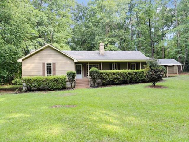 Greenbriar Dr