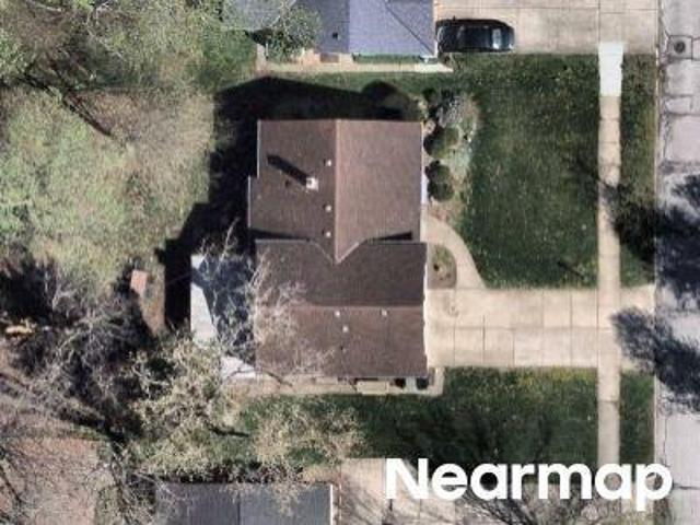 Greenbriar Dr