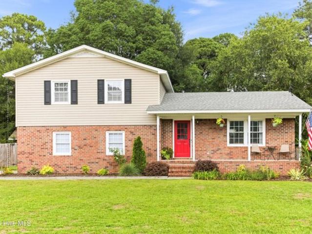 Greenbriar Rd, Wilmington, Home For Sale
