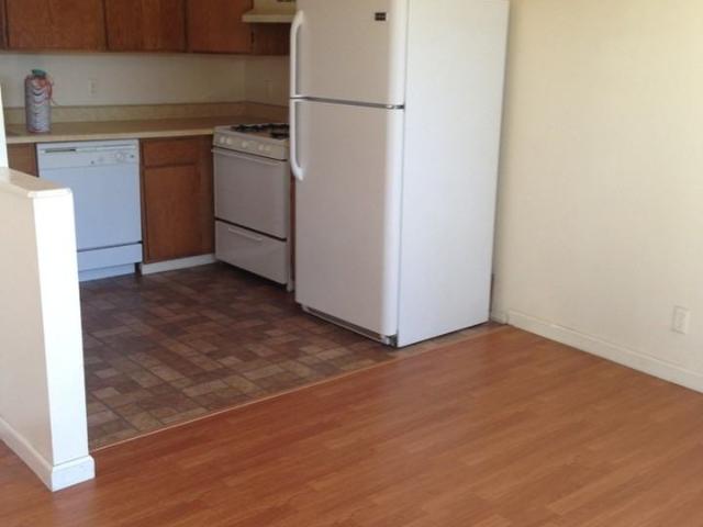Greenbriar Terrace 1 Bedroom Apartment for Rent at 3003 Greenbriar Terrace Apartments: 3003 W. 27th Ave, Amarillo, TX 79109
