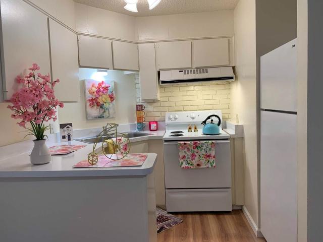 Greenbriar Terrace 2 Bedroom Apartment for Rent at 3003 Greenbriar Terrace Apartments: 3003 W. 27th Ave, Amarillo, TX 79109