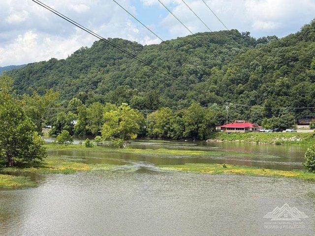 Greenbrier Riv, Hinton, WV 25951