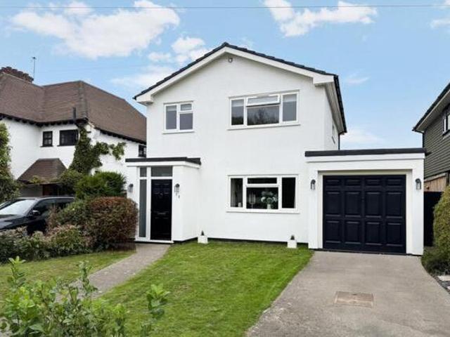 Greencourt Road, Petts Wood, 3 Bedroom Semi detached