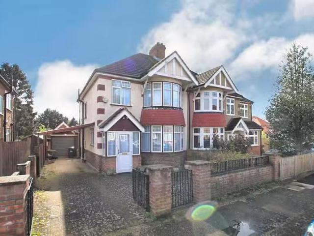 Greencroft Road, Heston TW5 3 bed semi detached house for sale.