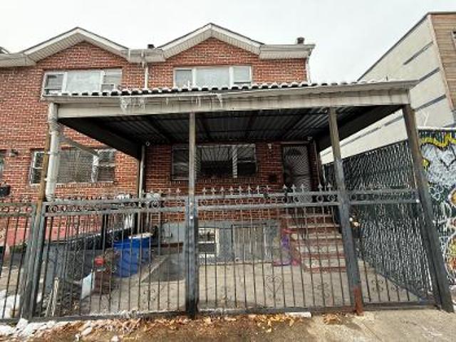 Greene Ave