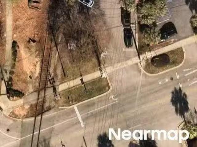 Greene St Apt 203