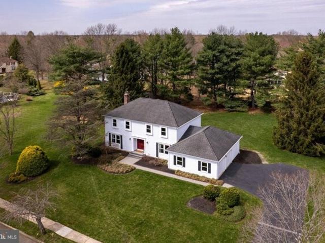 Greenfield Dr N, Princeton Junction, Home For Sale