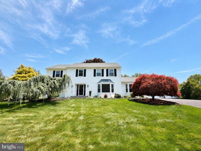 Greenfield Dr N, Princeton Junction, Home For Sale