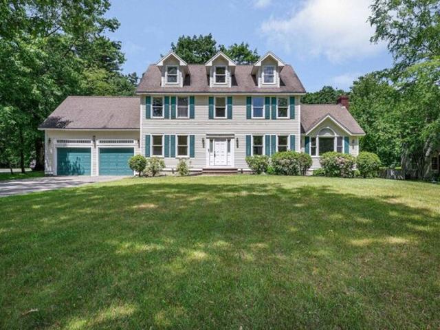 Greenfield Dr, Plaistow, Home For Sale