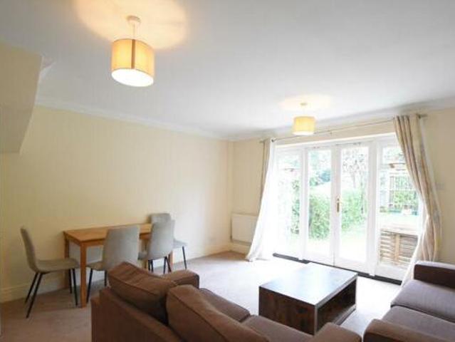 Greenfield Drive, East Finchley, 2 Bedroom Terraced