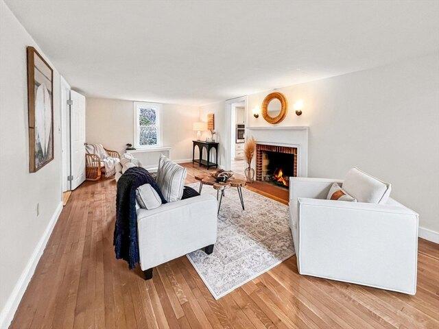 Greenfield Ln, Scituate, Home For Sale