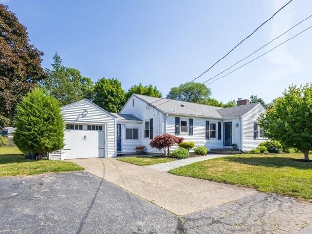 Greenfield Rd, Cumberland, Home For Sale