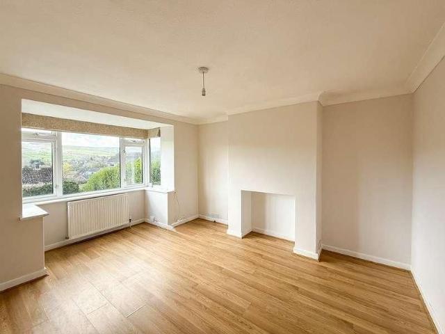 Greenfield Road, Holmfirth, HD9