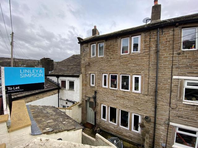 Greenfield Road, Holmfirth, West Yorkshire, UK HD9, 2 bed semi detached house to rent, £750 pcm | PrimeLocation