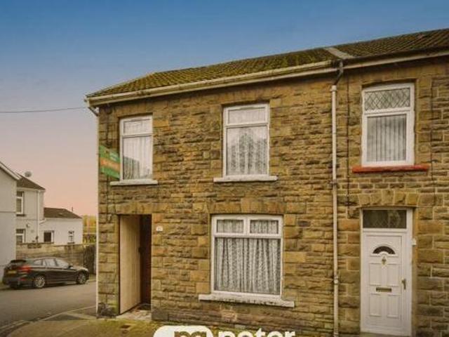 Greenfield Terrace, Abercynon, 3 Bedroom End