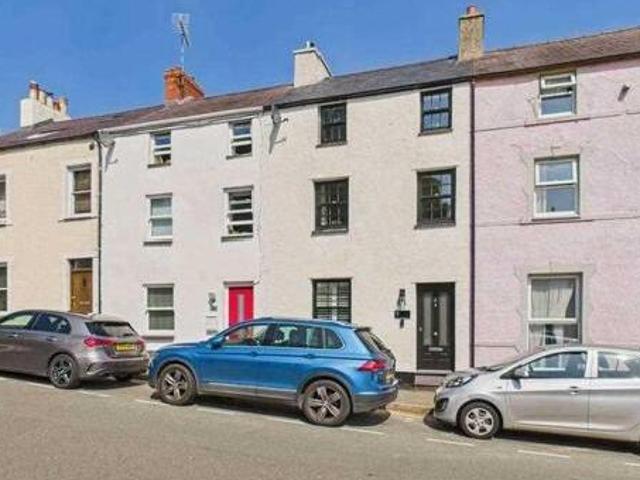 Greenfield Terrace, Hill Street, 3 Bedroom Town