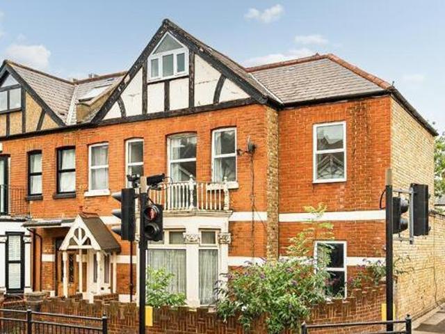 Greenford Avenue, Hanwell, 5 Bedroom Semi detached