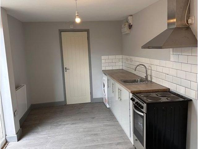 Greenford, Greenford UB6, Studio to rent, £1,300 pcm | PrimeLocation