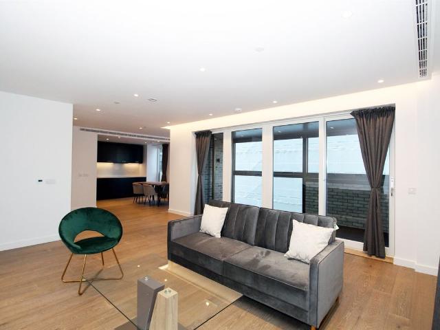 Greenford House WC1X, 2 bed flat to rent, £4,500 pcm | PrimeLocation