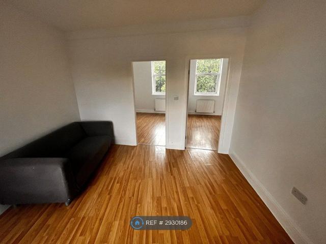 Greenford Road, Greenford UB6, 3 bed flat to rent, £1,900 pcm | PrimeLocation
