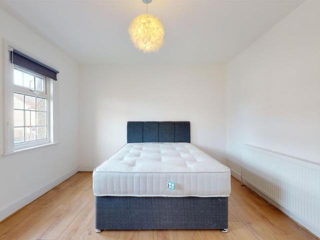 Greenford Road, Harrow HA1, 2 bed terraced house to rent, £1,900 pcm | PrimeLocation