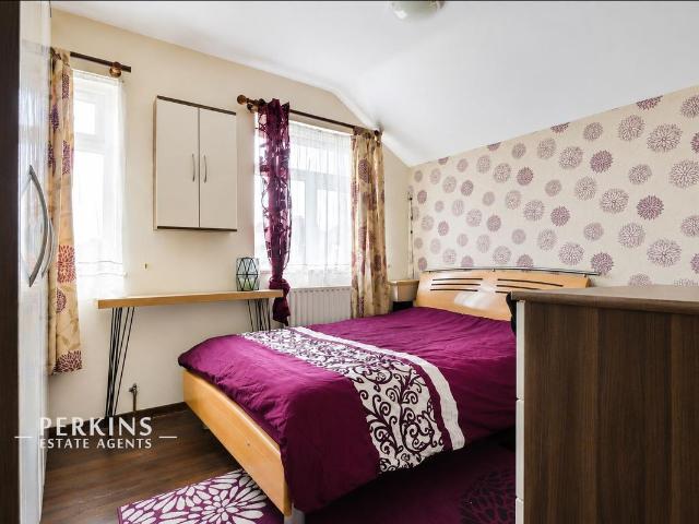 Greenford UB6, Room to rent, £850 pcm | PrimeLocation