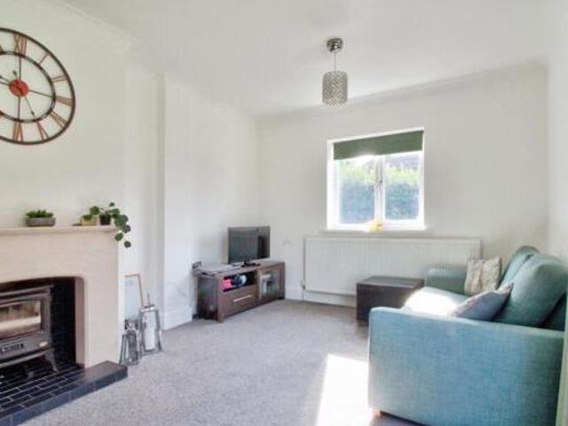 Greengate Lane, Sheffield, 2 Bedroom Bungalow